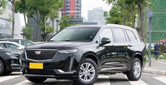 新势力与二线豪华的较量，理想L8对比凯迪拉克XT6，该如何选？_腾讯新闻