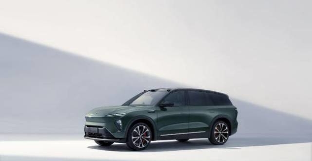 蔚来全新ES8正式上市 售价52.8万-63.8万元_腾讯新闻