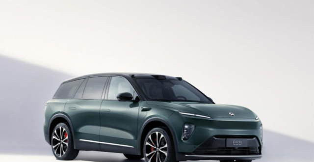 自主纯电SUV高端德比之战，蔚来ES8和小鹏G9怎么选？_腾讯新闻