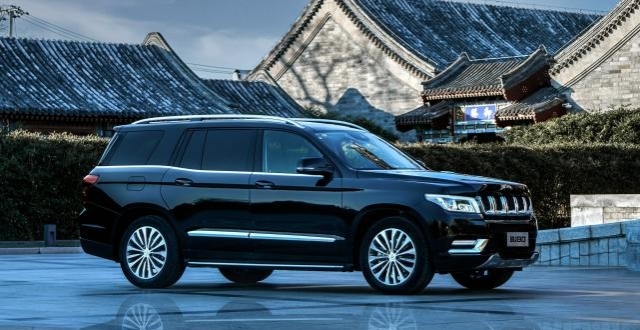 半价老奔驰GL要吗？北京BJ90山河经典版上市售47.8万元起_腾讯新闻