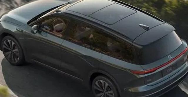 官方涨价4万！蔚来全新ES8 52.8万起售_腾讯新闻