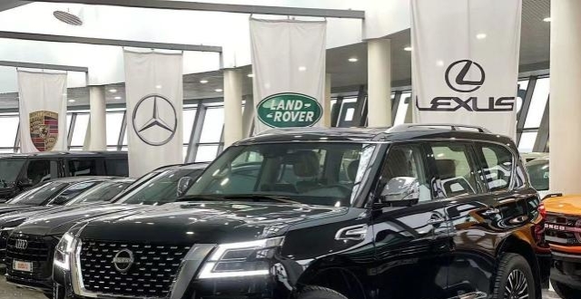 总算翻身了！日产新“途乐”抵达港口，新增3.6T＋9AT，比陆巡实惠_腾讯新闻