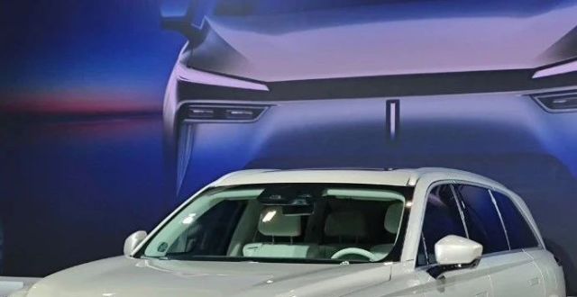 6座中大型SUV/综合续航1200km 静态解读WEY魏牌蓝山DHT-PHEV_腾讯新闻