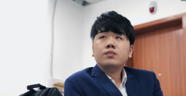 KPL：从MTG到AG超玩会，奶茶与bao教练再次搭档，位置却有所变化_腾讯新闻