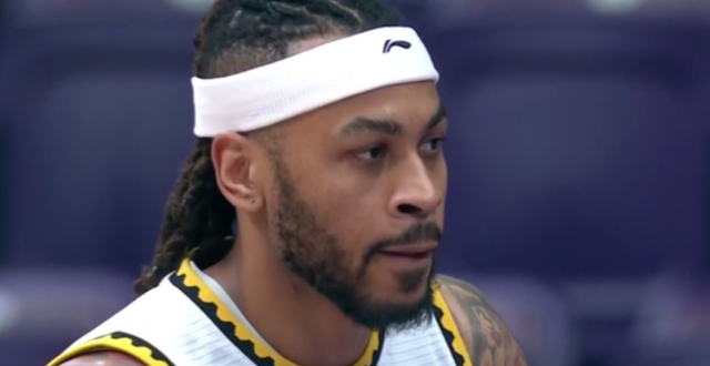 CBA3消息！郭艾伦回应MVP之争，小丁因伤退赛，莫兰德宣布回辽宁_腾讯新闻