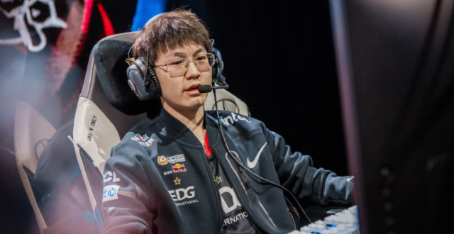 EDG对阵LPL最大黑马iG，上路YSKM迎来挑战，对线阿乐全场焦点！_腾讯新闻