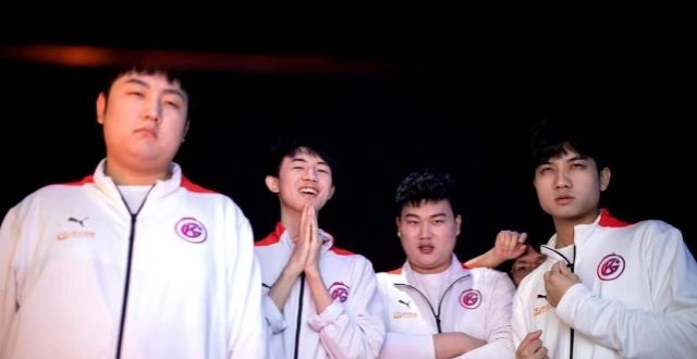 月光预测KPL首轮：WB和DRG掉A，狼队4连败掉B组，AG反倒成S组霸主_腾讯新闻