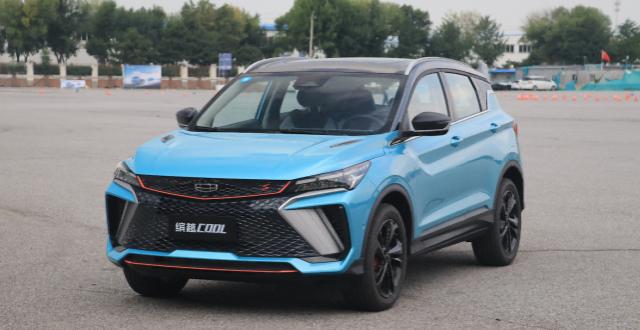 10万级“运动范”SUV怎么选？奔腾T55、欧尚X5和缤越，这么选才对_腾讯新闻