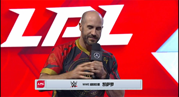 WWE超级巨星为LPL季后赛加油助威，SN第一局击败EDG！