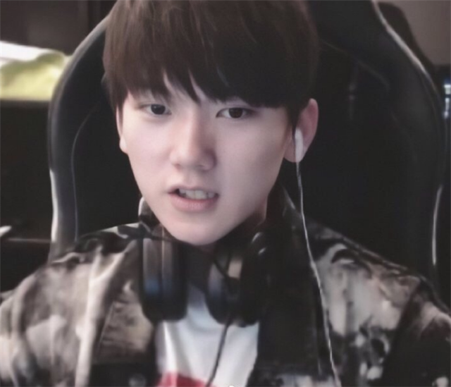 jkl直播换发型，却透露IG战队存在问题：队员真的有矛盾了？