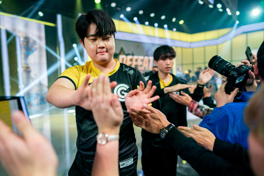 Huni谈CG进入S9死亡之组：对上两位老队友很有趣，要复仇Khan