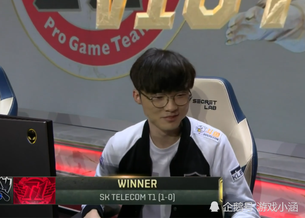 FNC频繁失误葬送比赛，SKT取得S9开门红，李哥解锁新英雄真的强