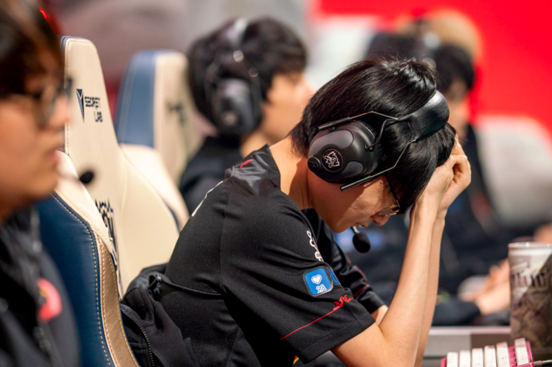 这大虫子是什么怪物？圈内大咖热议FPX输给SPY，有点离谱