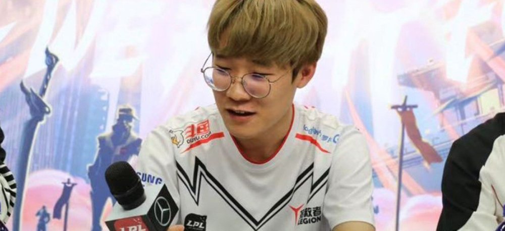 JDG打野Flawless宣布离队，队长绿毛祝福告别，一句话戳中泪点