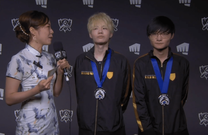 FXP轻松碾压零封G2，PDD要气哭了：这小天卖亏了！