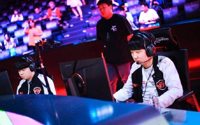 LCK转会期大洗牌，PDD爆料：他们开紧急会议，要阻碍LPL买韩援