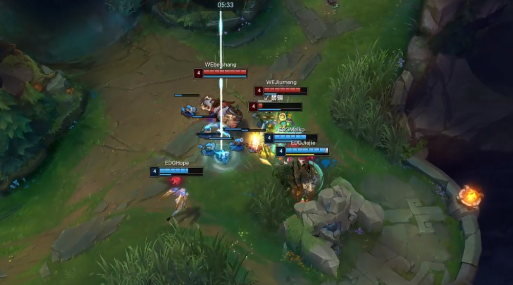 JieJie临危受命，强势Carry队伍拿MVP，助EDG让2追3！