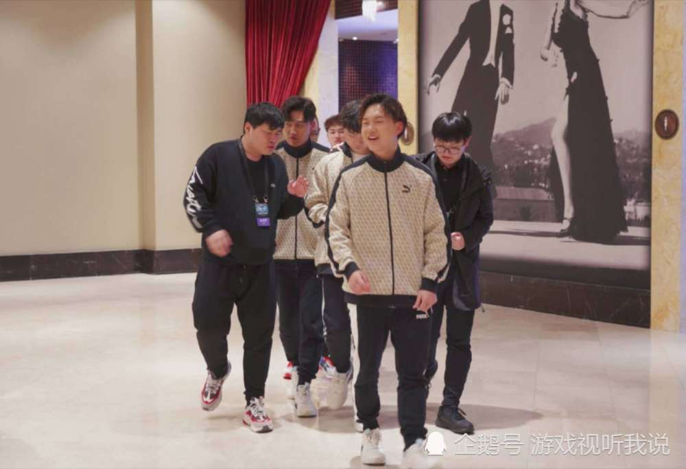 Fly一打二完虐6.6和爱思，WE老板直言必须买！QG的无价之宝都别想