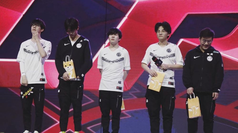 IG拿下S10首胜，JKL主动在粉丝群发声，他终于要来了？