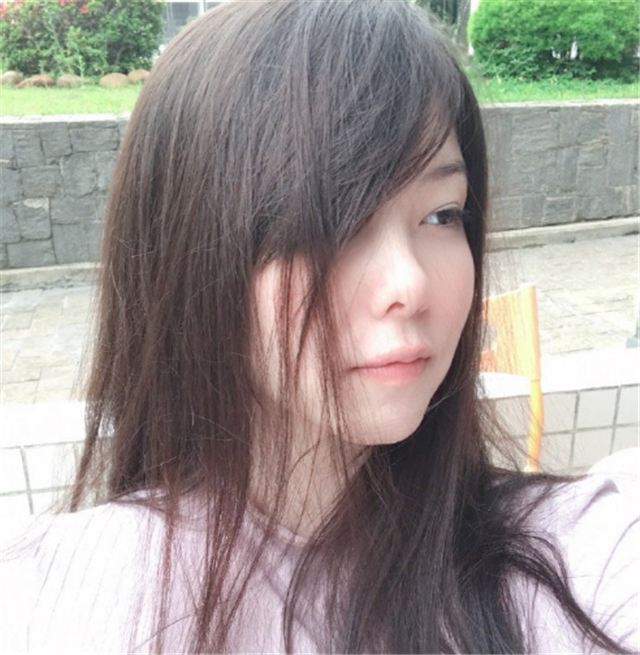 国民老公和LPL全民老婆的碰撞！Mayumi夸IG新ADC，王校长点赞