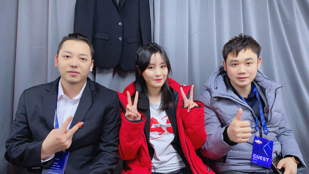 “AG无痕”成了？寒夜为“傻儿子”操碎心，专门发帖感谢AG菲菲！