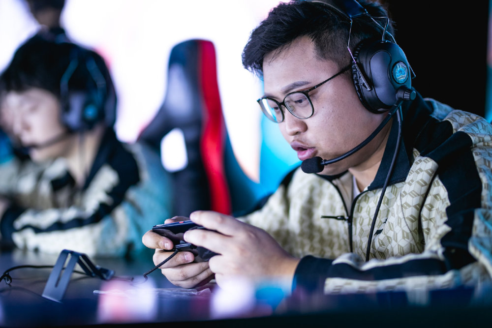 QG为何不买最初？知情人透露：QG嫌贵想与hero讲价，AG直接出手！