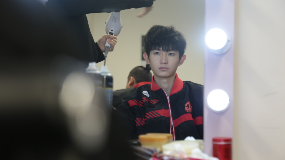 AG3-0完虐estar，Gemini盛赞一诺简直就是“刷钱怪兽”！