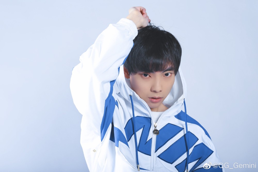 Gemini：KPL有2个位置的选手很稀缺，其中1个是QG一直以来的痛