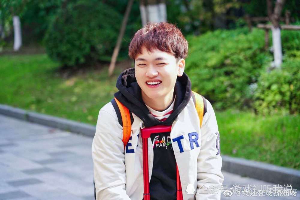 QG.Hurt被“电线杆”BP掉？偶遇突发事件登场有困难，天助AG获胜