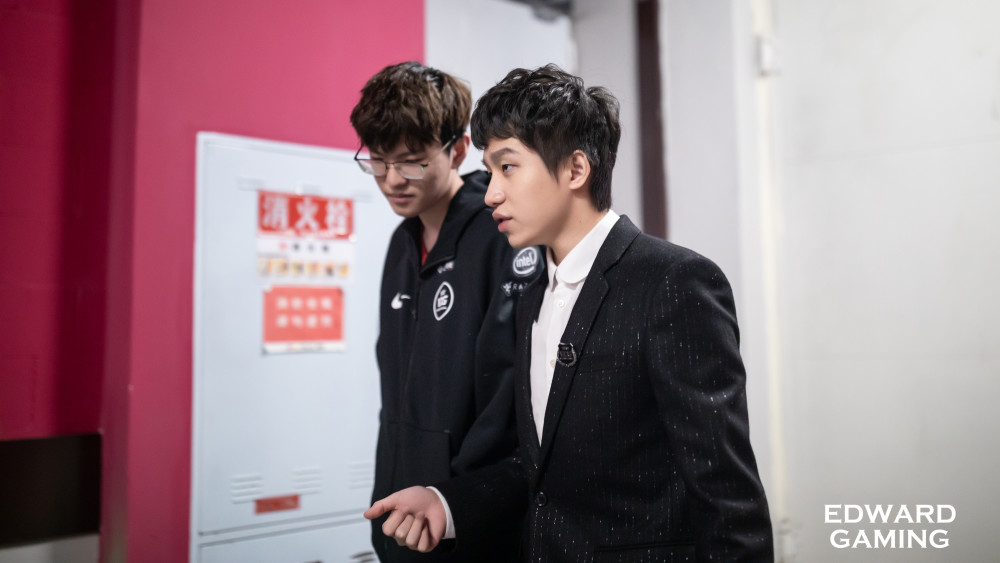 FPX打EDG状态回暖 金贡剑魔天神下凡 LQS锤石太秀了