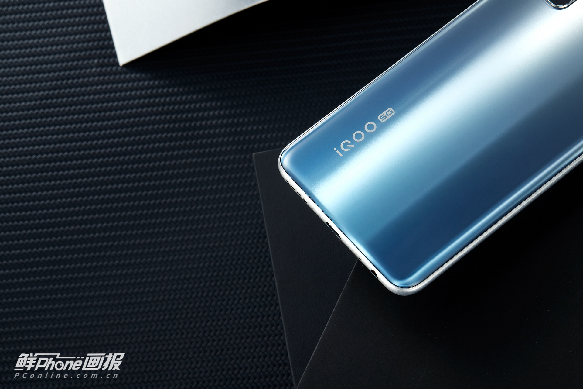 iqooz1锁屏壁纸-千图网