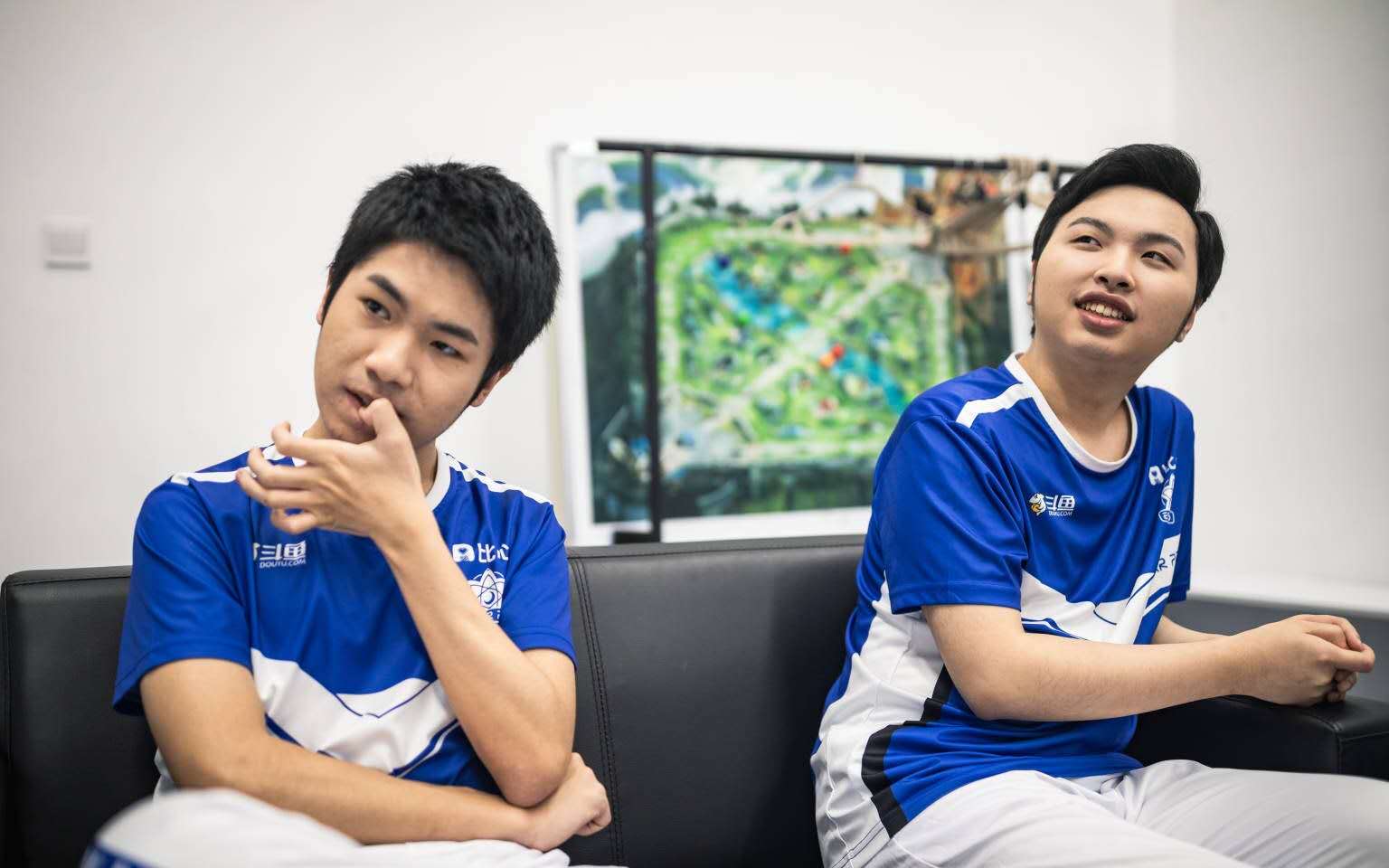 世冠“御三家”现状：AG淘汰了，QG“稳”了，eStar“笑”了！