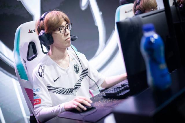 暗讽Theshy？Nuguri：玩大乱斗对我来说就是一种侮辱