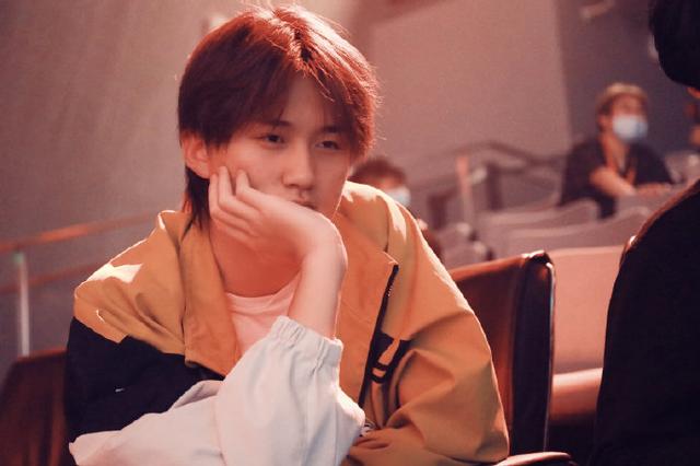 王者荣耀：苍天饶过谁？SK公开嘲讽Dgc后，QGAG两种命运！