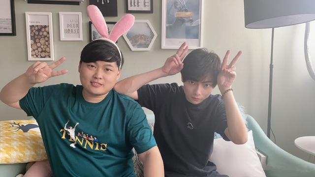 王者荣耀：QG止步八强，SK卸任主教练一职！没办法，唯一选择