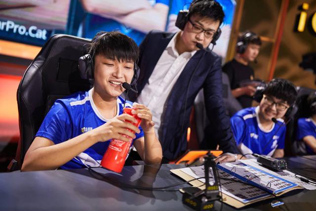 王者荣耀：QG老板强势回怼月光，终于明白estarpro为何重用诺言