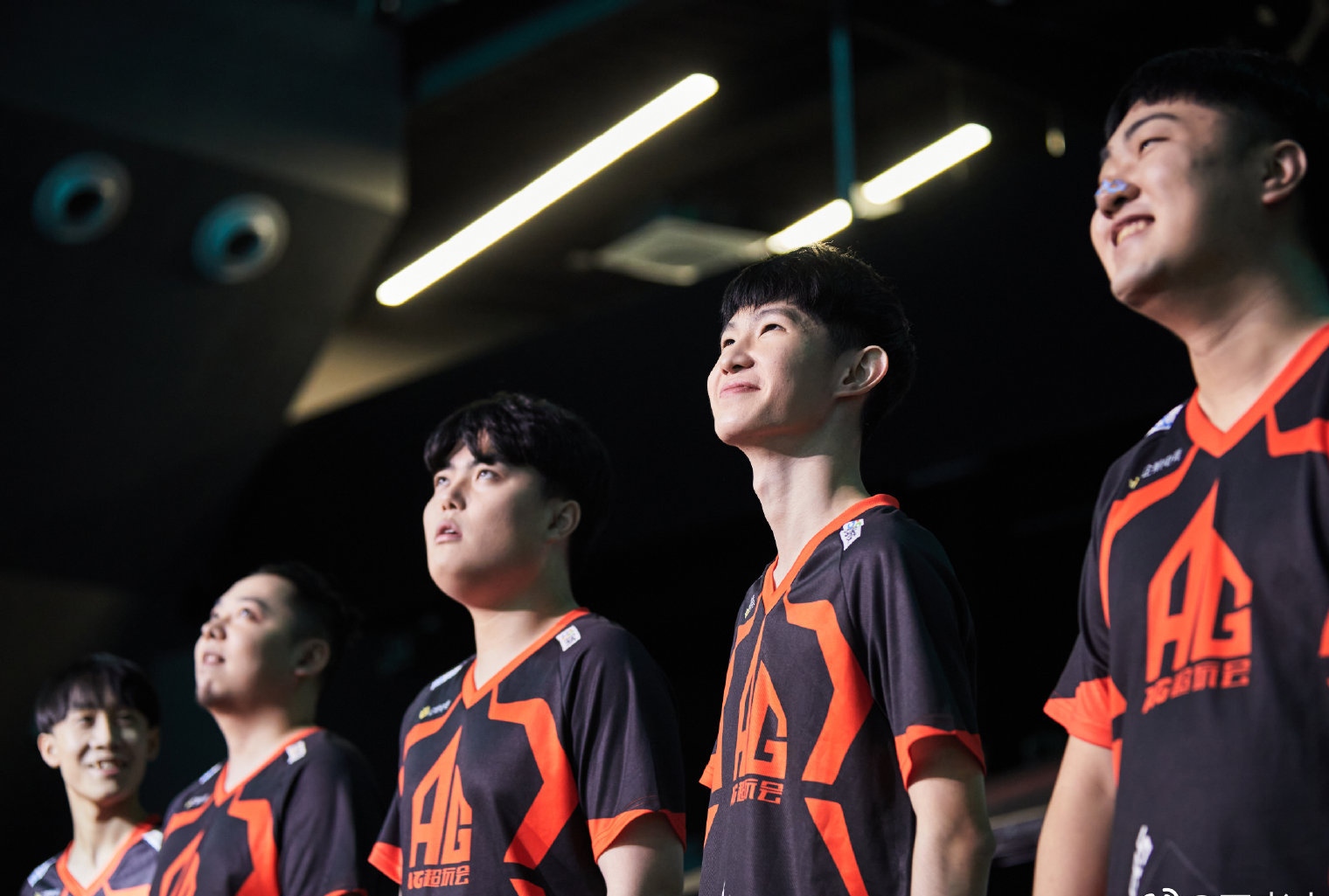 AG3：4惜败TS止步半决赛，依旧心怀荣耀，银河战舰会再度启航