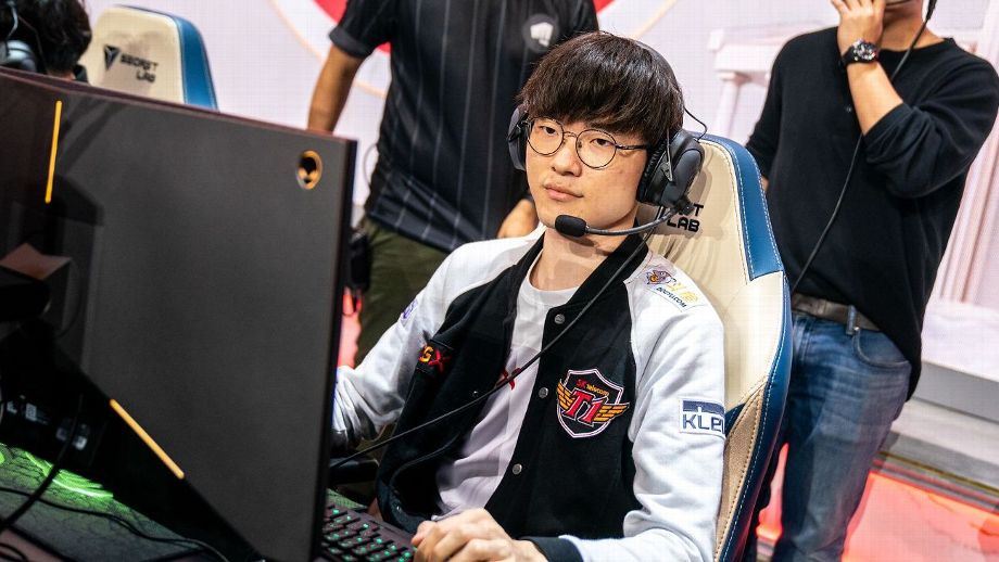 Doinb：这个赛季很难再看到Faker！那S10世界赛，T1怎么选？