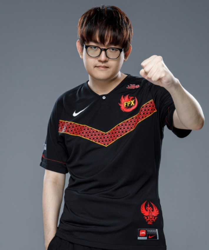 LPL让人舍不得给差评的5名选手，你同意么？