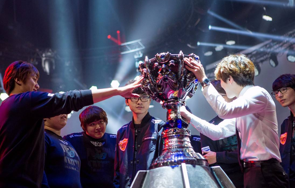 李哥又要吨吨吨？S5冠军上单Marin被曝已结婚