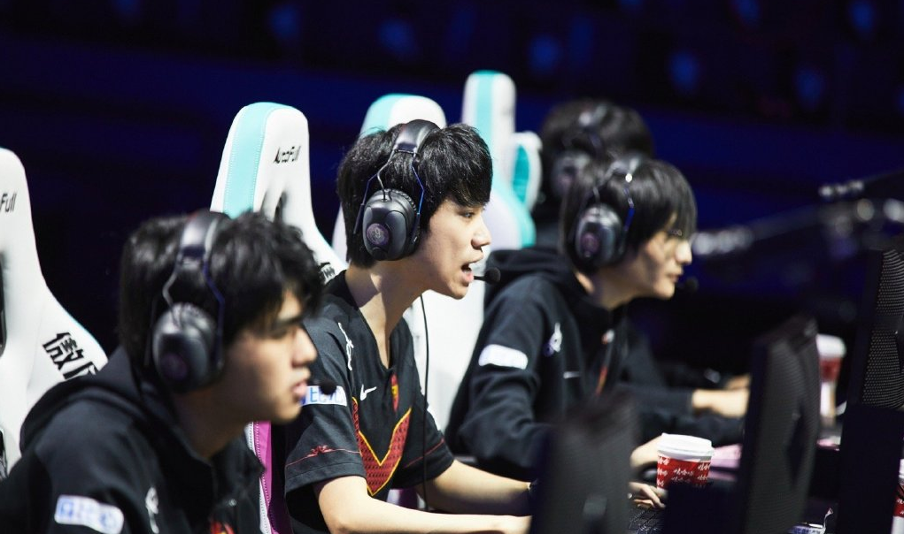 Doinb点评LCK：T1很难进S赛 DWG大概率进决赛