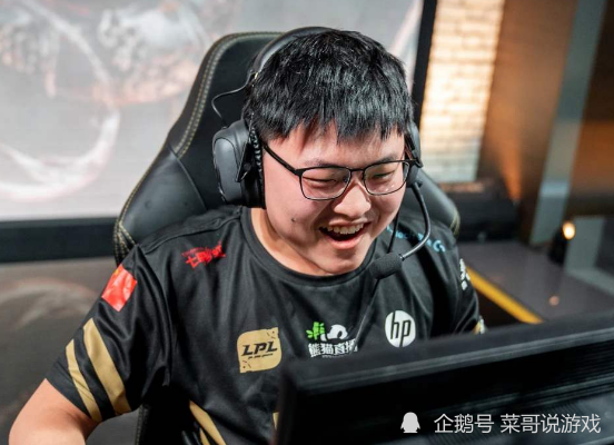 uzi号称永远的真神，为什么打G2时心态会崩？老粉丝都了解！