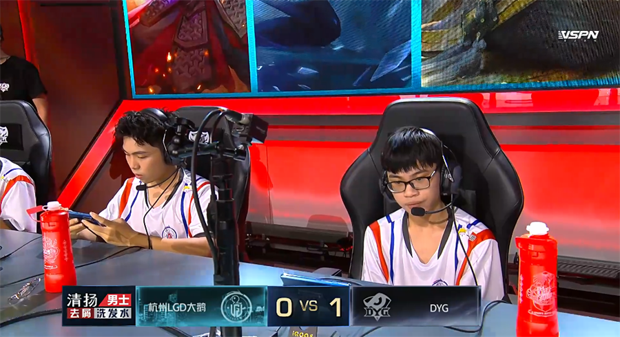 DYG首局轻取LGD，萧玦首秀斩获MVP！猪哼：阵容很SK！