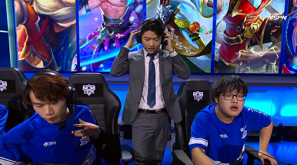 eStar“乔夫”体系太强了，纵情两波关键抢龙，RW侠惜败！