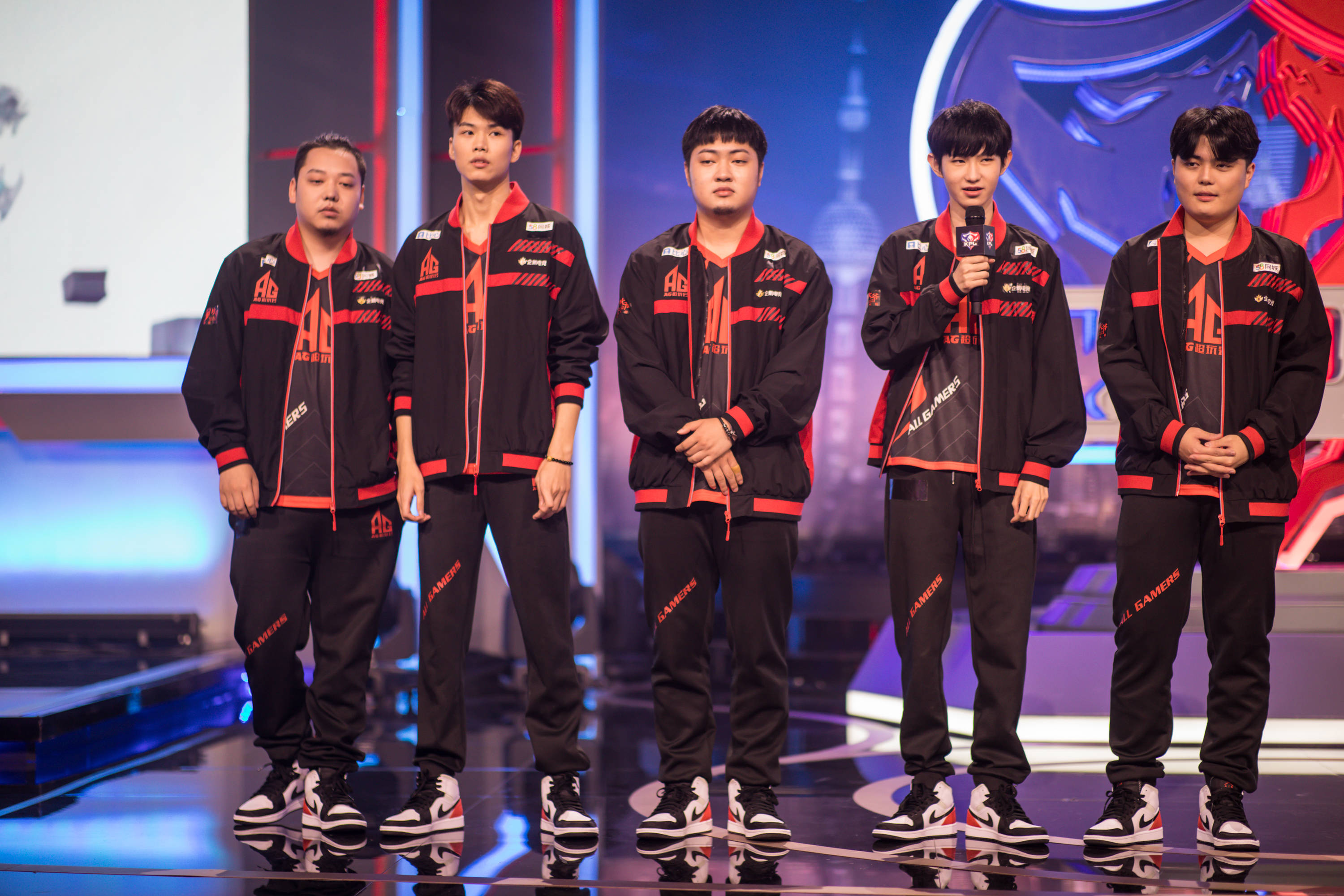 Fly生日愿望达成！QG改革任重而道远，AG和DYG不是其榜样！