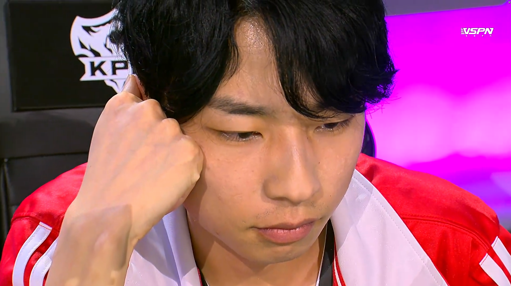 RNGM换人三连胜，LGD换人三连败！暴风锐笑得很开心，一梦自闭了！