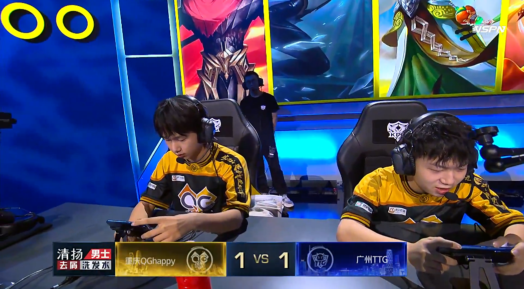 Fly蒙恬1抗4，QG击败TTG！居居：第一次见到比坦克还能抗！