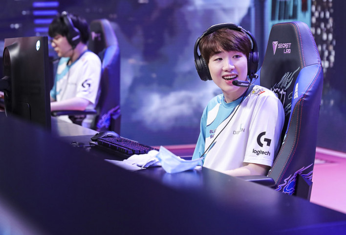 S10八强赛DWG和DRX赛事前瞻：LCK夏季决赛重演？还是绝地反击？