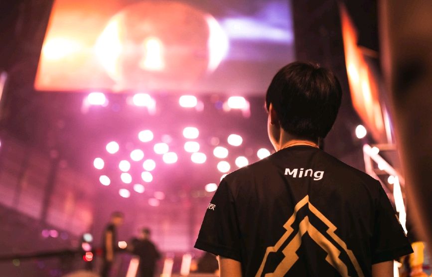 10月20于RNG有何意义？Ming推掉所有训练赛，RNG为此举办仪式