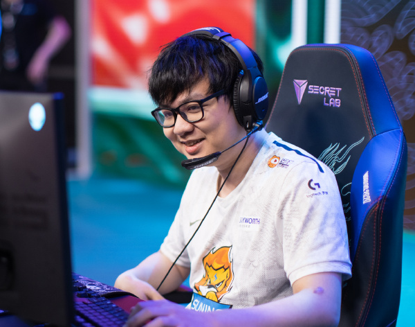 银河战舰势不可挡，SN不敌DWG，LPL痛失三连冠